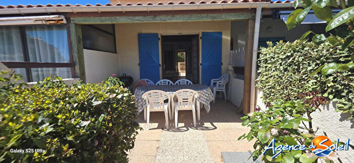 Maison 3 pièces à Fleury, Saint-Pierre, Les Cabanes, à vendre