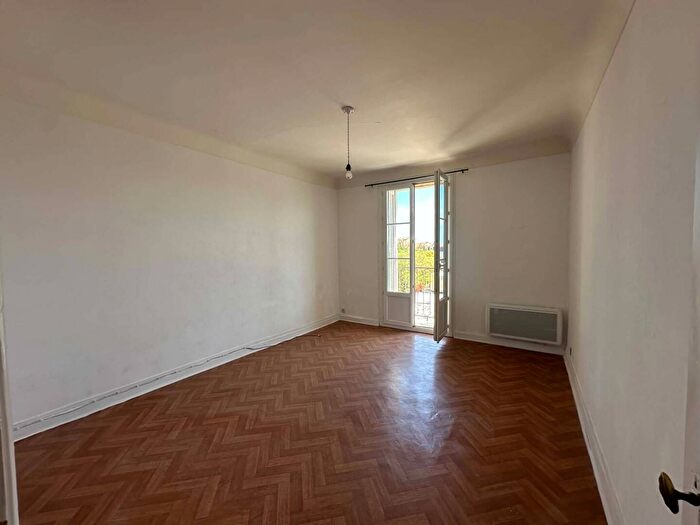 Paradis, Hyères : Appartement 2 pièces à louer