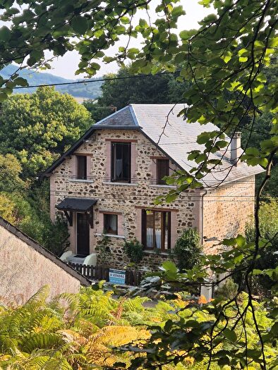 Chamberet : Maison 6 pièces à vendre
