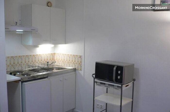 Appartement à louer - Coteaux Ouest-Pasteur, Rouen - 1 pièce