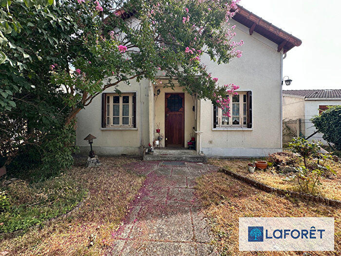 Le Plessis-Trévise, Marbeau, Coeuilly : Maison 5 pièces à vendre