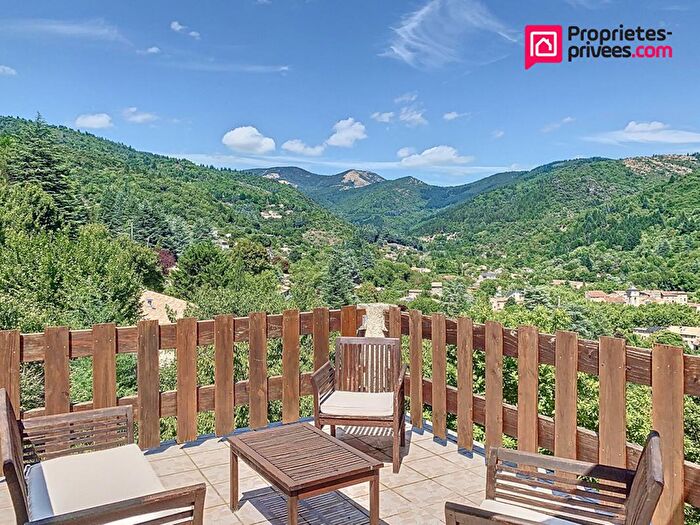 Maison à vendre - Aulas - 10 pièces - 5 chambres