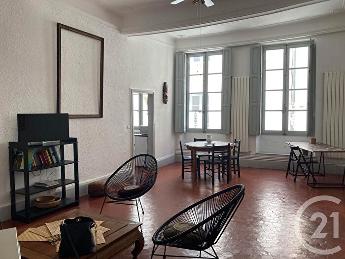 Bagnols-sur-Cèze, Centre-ville - Appartement 2 pièces à louer