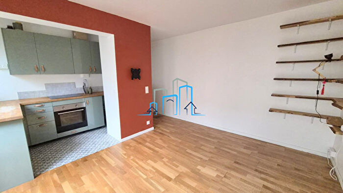 Appartement 2 pièces à Paris 18ème, Jules Joffrin, à louer