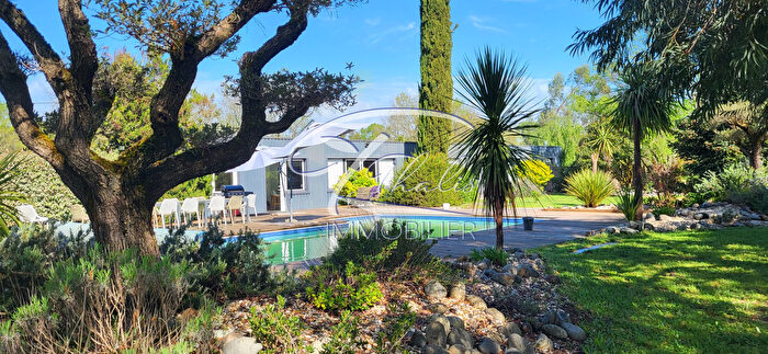 Maison à vendre - Saint-André-de-Cubzac - 7 pièces - 6 chambres