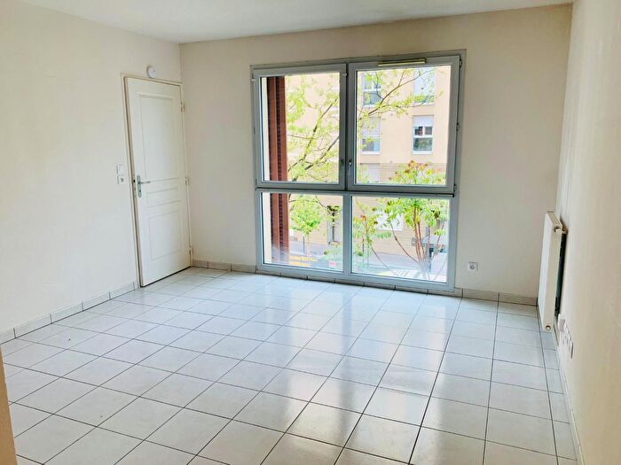 Villeurbanne, Ferrandière, Maisons Neuves : Appartement 2 pièces à louer