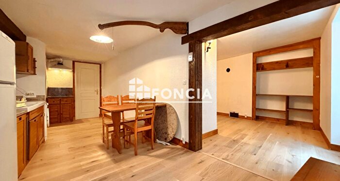 Appartement à vendre - La Roche-sur-Foron - 3 pièces - 2 chambres