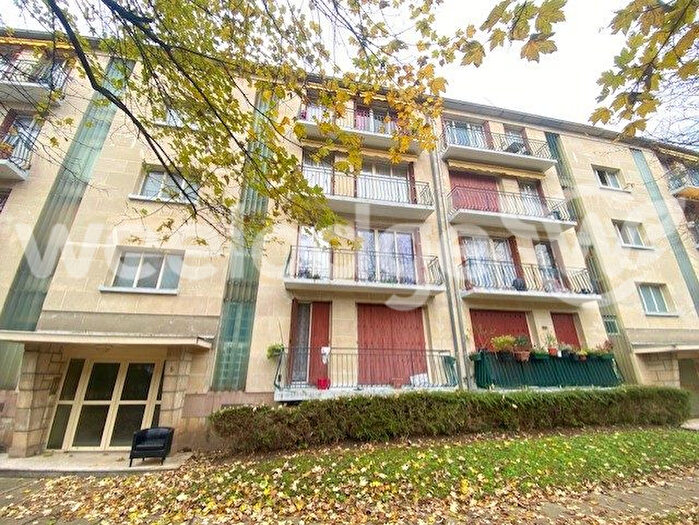 Appartement à vendre - Épinay-sur-Seine - 4 pièces - 2 chambres