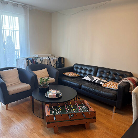 Charenton-le-Pont, Pasteur, Saint-Pierre : Appartement 3 pièces à louer