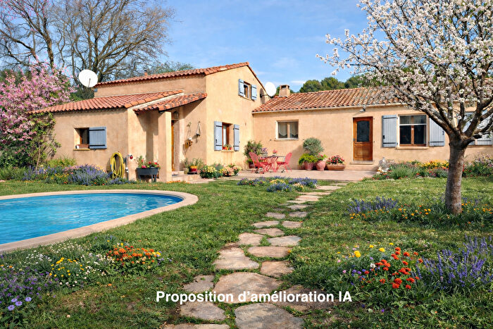 Maison à vendre - Pourrières - 6 pièces - 4 chambres