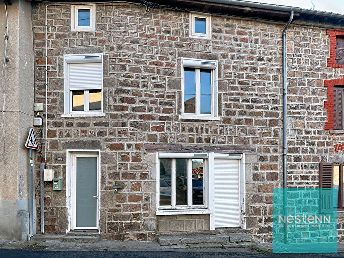 Maison à vendre - Essertines-en-Donzy - 4 pièces - 3 chambres