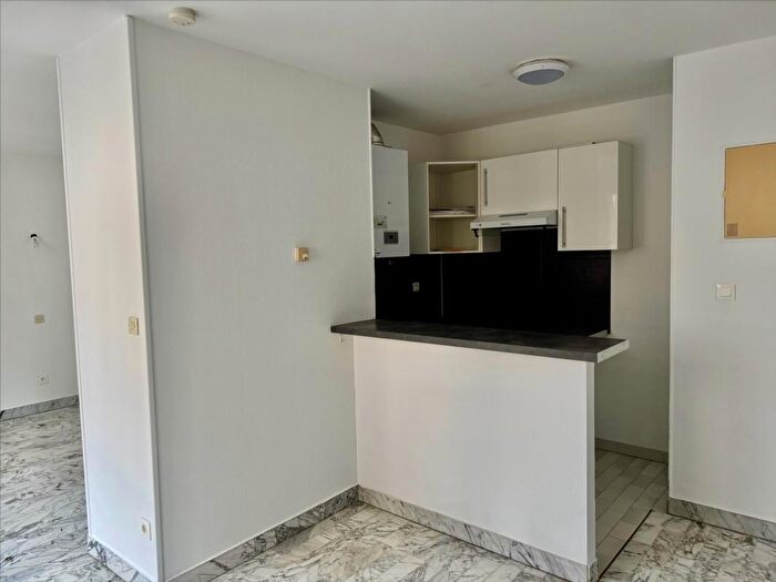 Appartement à louer - Béziers, Garrissou, Plaisance - 1 pièce