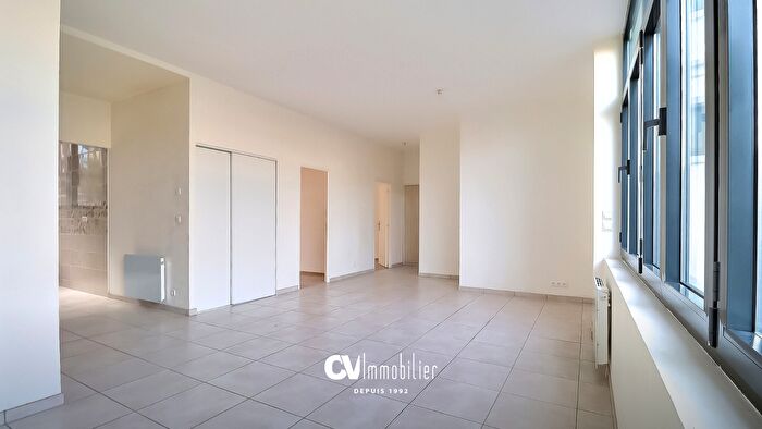 Appartement à vendre - Elbeuf, La Cerisaie, Cours Carnot - 3 pièces - 2 chambres