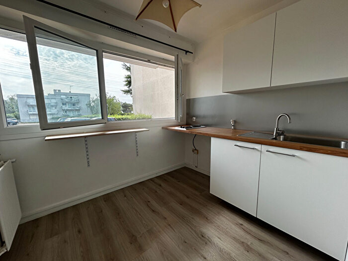 Appartement 1 pièce à Palaiseau, Centre Sud, à louer