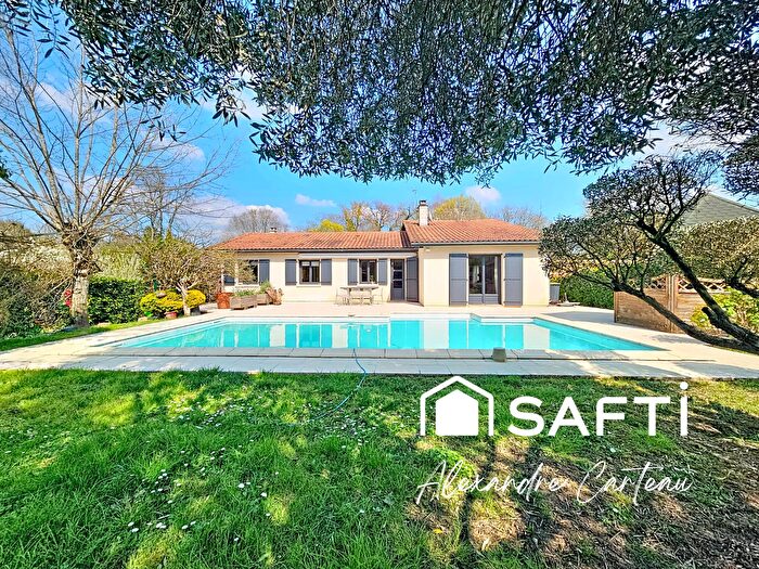 Maison à vendre - Quinsac - 5 pièces - 3 chambres