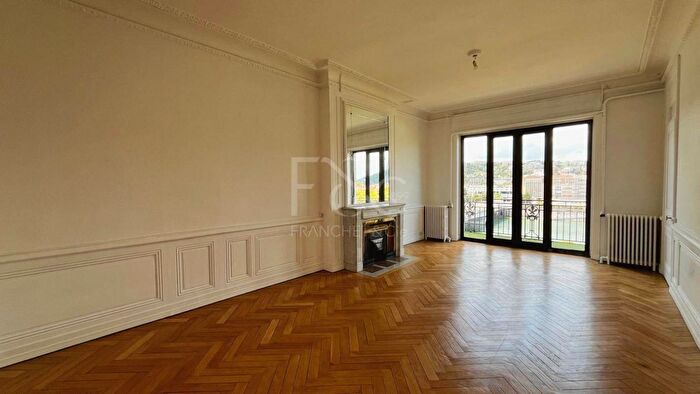 Appartement à louer - Guillotière, Lyon ème arrondissement - 3 pièces - 2 chambres