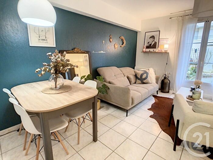 Appartement à louer - Compiègne, Les Capucins, Saint-Germain - 2 pièces - 1 chambre