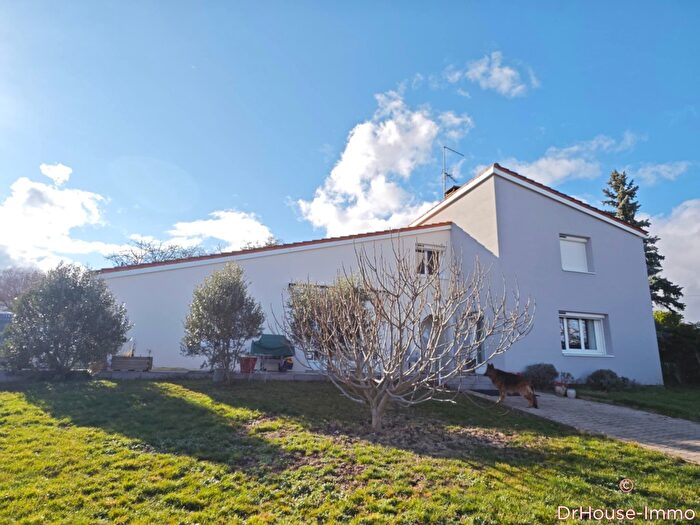 Maison à vendre - Le Crest - 6 pièces - 4 chambres