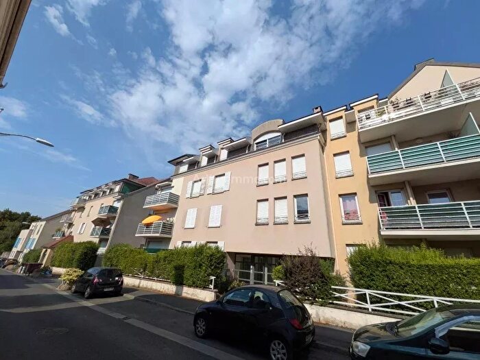 Appartement 1 pièce à louer à Champs-sur-Marne, Centre-ville