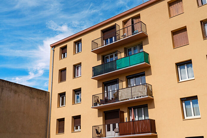 Appartement à vendre - Carcassonne, Cité Médiévale, Barbacane, Trivalle - 4 pièces - 3 chambres