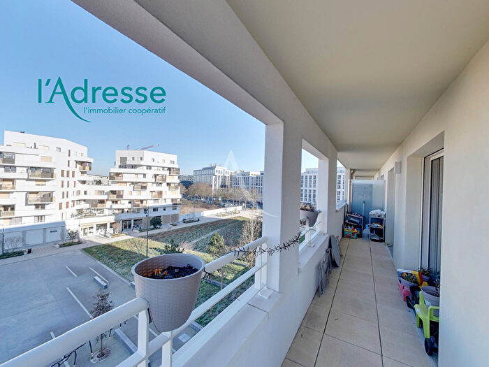 Noisy-le-Grand, Ouest : Appartement 4 pièces à vendre
