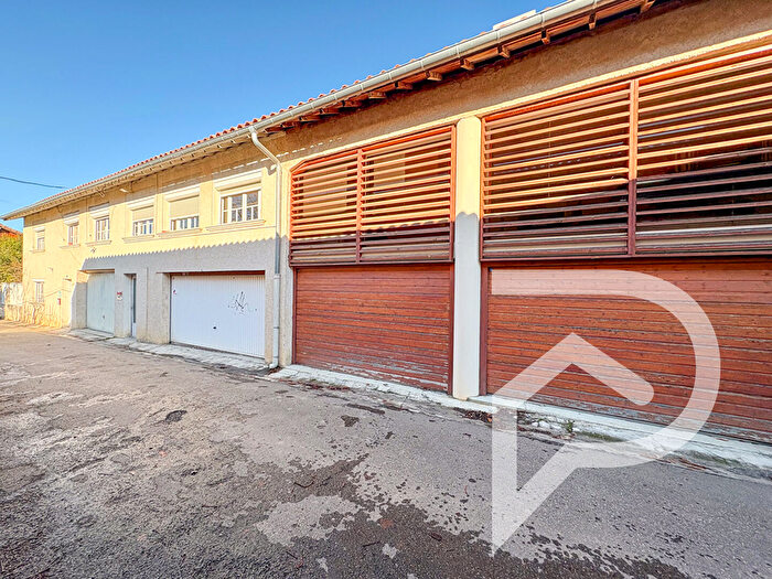 Maison à vendre - Monfort - 11 pièces - 10 chambres