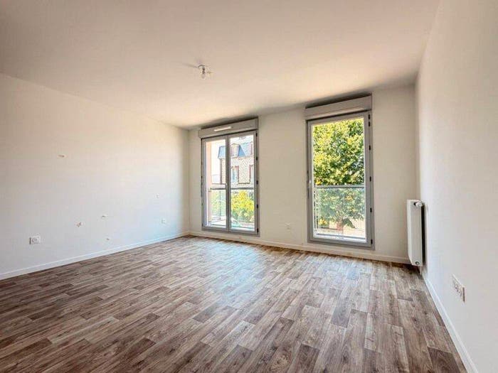 Appartement 1 pièce à louer à Salengro Jaures, Mantes-la-Ville
