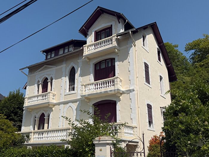 Lourdes, Lanne Darré, Biscaye, La Bastide, Bégarie, Villa Bellevue : Maison 13 pièces à vendre