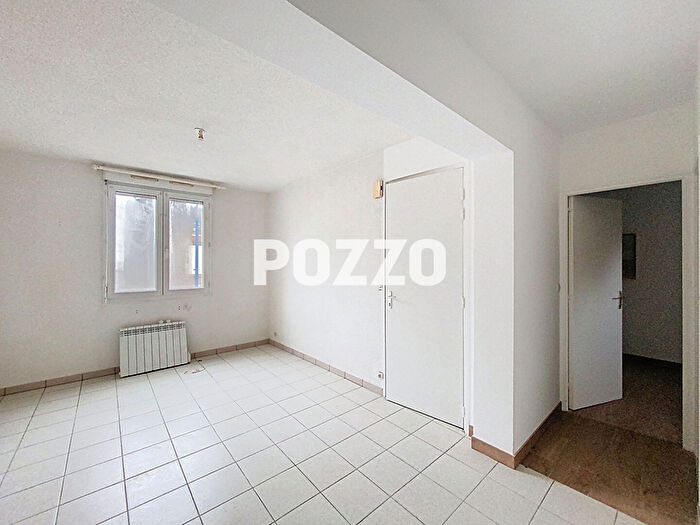 Vire, Centre-ville, Gare : Appartement 2 pièces à louer