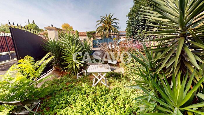 Maison à vendre - Marseille e , Saint-Mitre - 5 pièces - 4 chambres