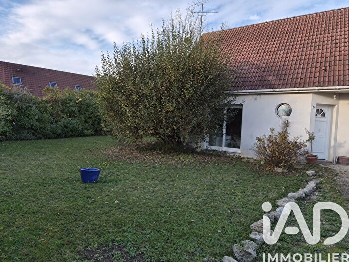 Maison à vendre - Ouzouer-le-Marché - 4 pièces - 3 chambres