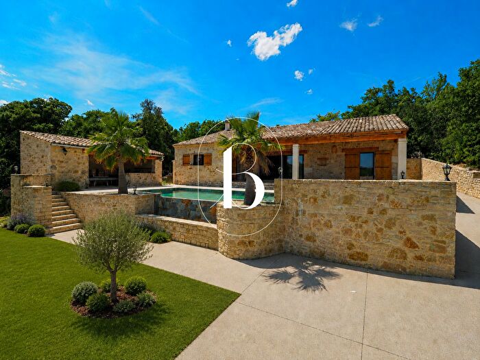 Maison 5 pièces à vendre à Goudargues