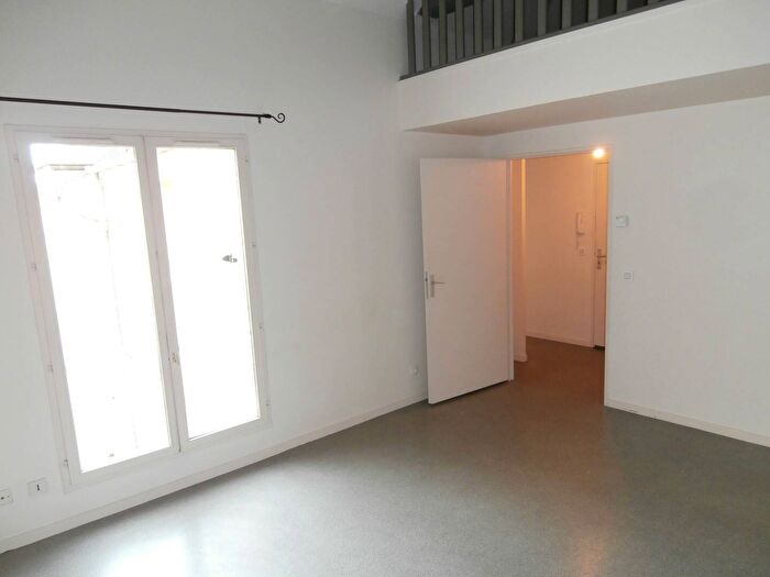 Appartement à louer - Chaumes-en-Brie - 2 pièces - 1 chambre