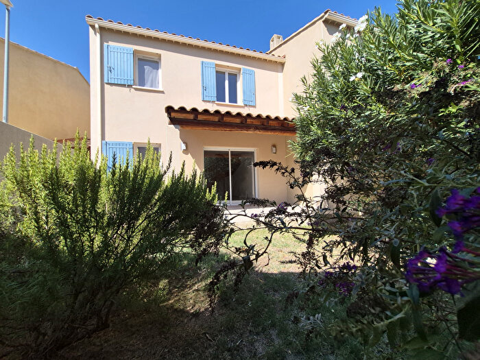 Maison 4 pièces à Entraigues-sur-la-Sorgue, à vendre
