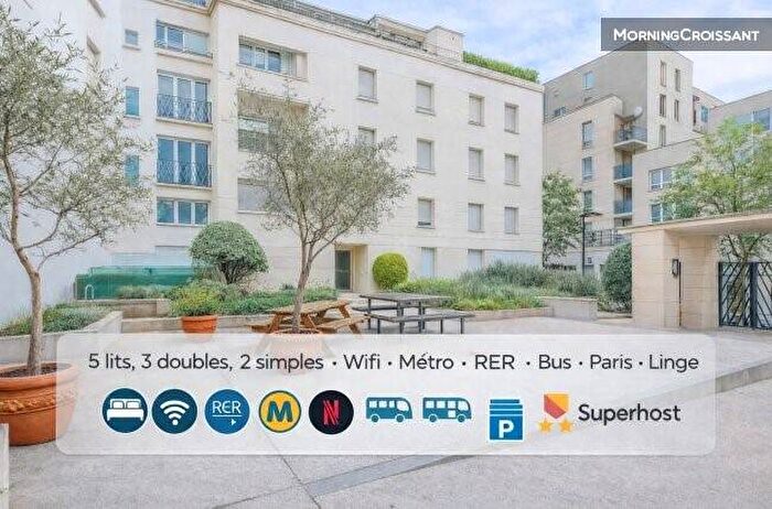 Appartement à louer - La Plaine Saint-Denis - 3 pièces - 2 chambres