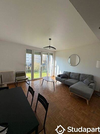 Jules Verne, Nantes : Appartement 1 pièce à louer