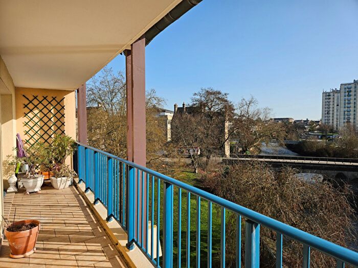 Appartement à vendre - Alençon, Coeur de Ville - 5 pièces - 4 chambres