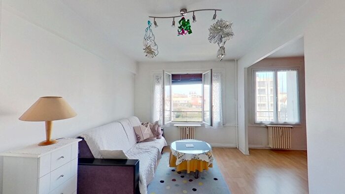 Appartement à vendre - Bagnolet, Centre-ville - 3 pièces - 2 chambres