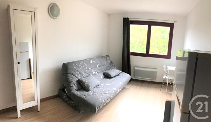Appartement 1 pièce à louer - Aix-en-Provence, Les Milles
