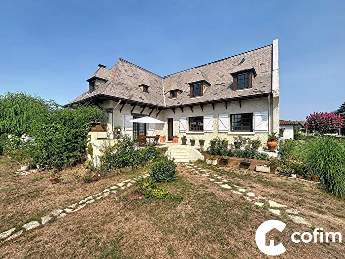 Tarbes, Urac, Sendère : Maison 8 pièces à vendre
