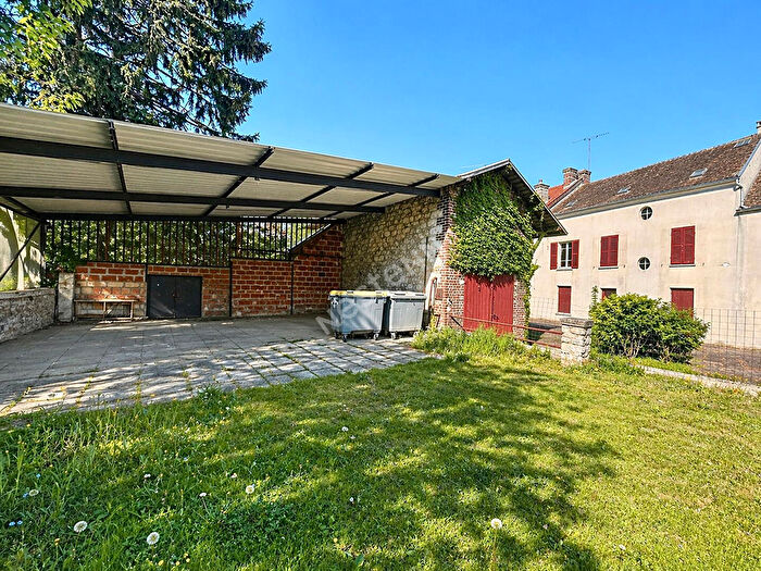 Maison à vendre - Luzarches - 8 pièces - 7 chambres