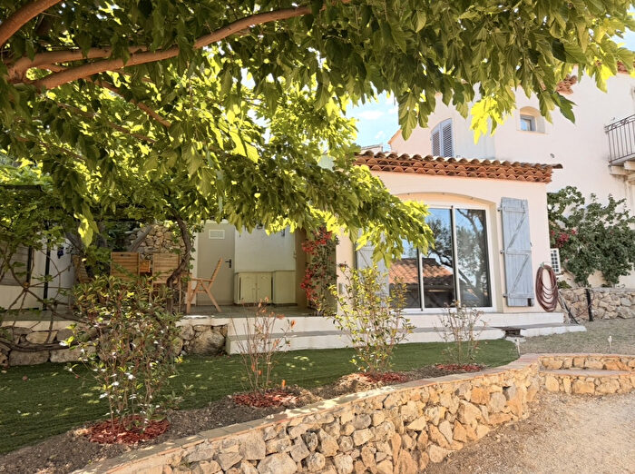 Maison 2 pièces à vendre à Ollioules, Colline Saint-Laze