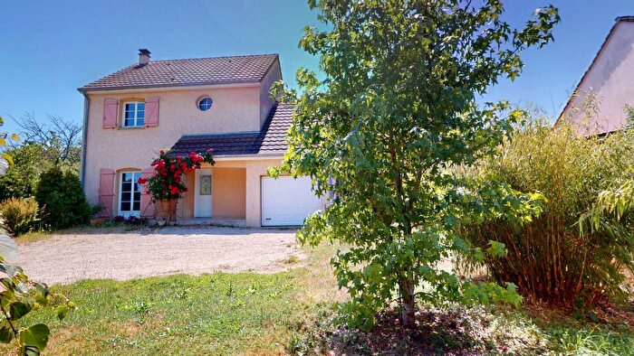 Maison 4 pièces à Saint-Désert, à louer