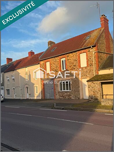 Maison à vendre - Saint-Jean-de-Daye - 5 pièces - 3 chambres