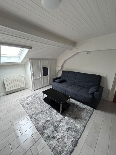 Oyonnax, Belmont - Appartement 1 pièce à louer