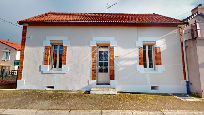 Dompierre-sur-Besbre - Maison 4 pièces à vendre