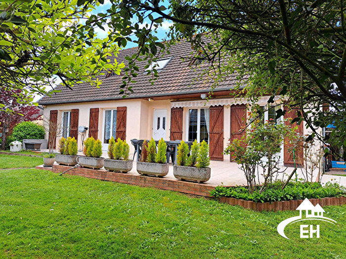 Maison 7 pièces à Saint-Martin-d'Écublei, à vendre