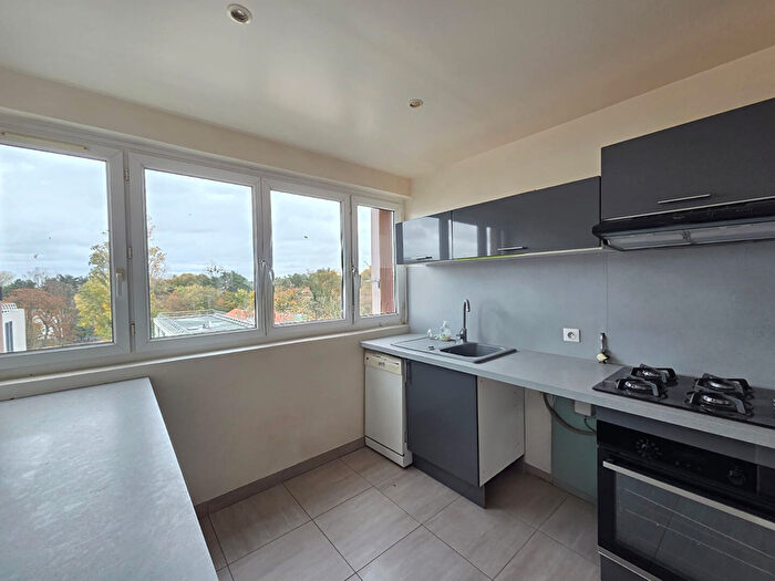 Appartement à vendre - Massy, Massy-Opéra, Petit Massy, La Paix, Les Champarts - 4 pièces - 3 chambres