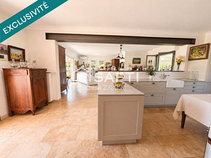 Maison 5 pièces à Saint-Raphaël, Plateau Notre-Dame, à vendre