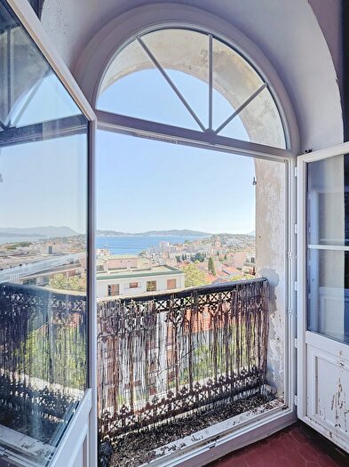 Toulon, Le Mourillon, La Mitre, Fort Lamalgue : Appartement 2 pièces à vendre